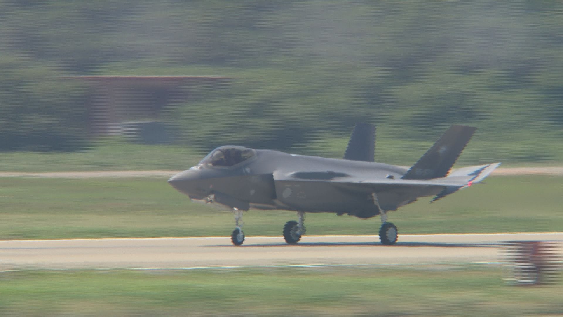 追加配備のF35A戦闘機…区域内でも助成対象外の住宅への“防音工事着工で”基地周辺の105町会が容認 | TBS NEWS DIG