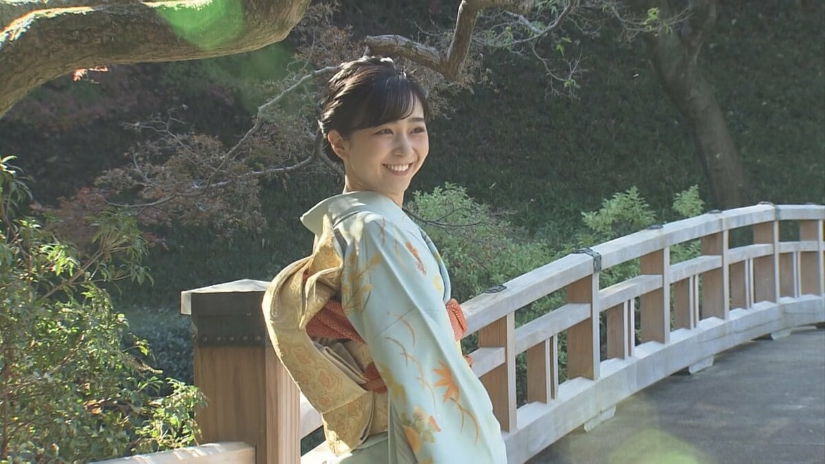 秋篠宮家の次女・佳子さま29歳の誕生日 振袖姿で赤坂御用地を歩かれる映像公開 | TBS NEWS DIG