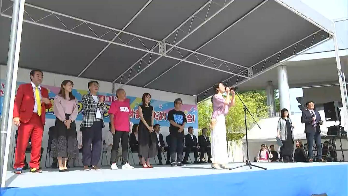 アナウンサーのステージやティラノレース、旬の農産物販売も「吉備高原フェスタ RSKラジオまつり」開催【岡山】 | TBS NEWS DIG