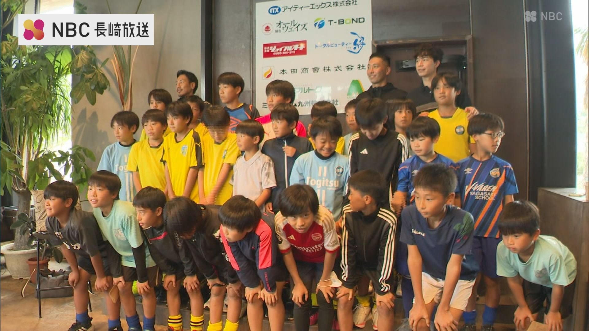 V・ファーレン長崎の元選手 幸野志有人さん、徳永悠平さん、前田悠佑さん 「夢」をテーマに トークショー（NBC長崎放送）｜dメニューニュース ...