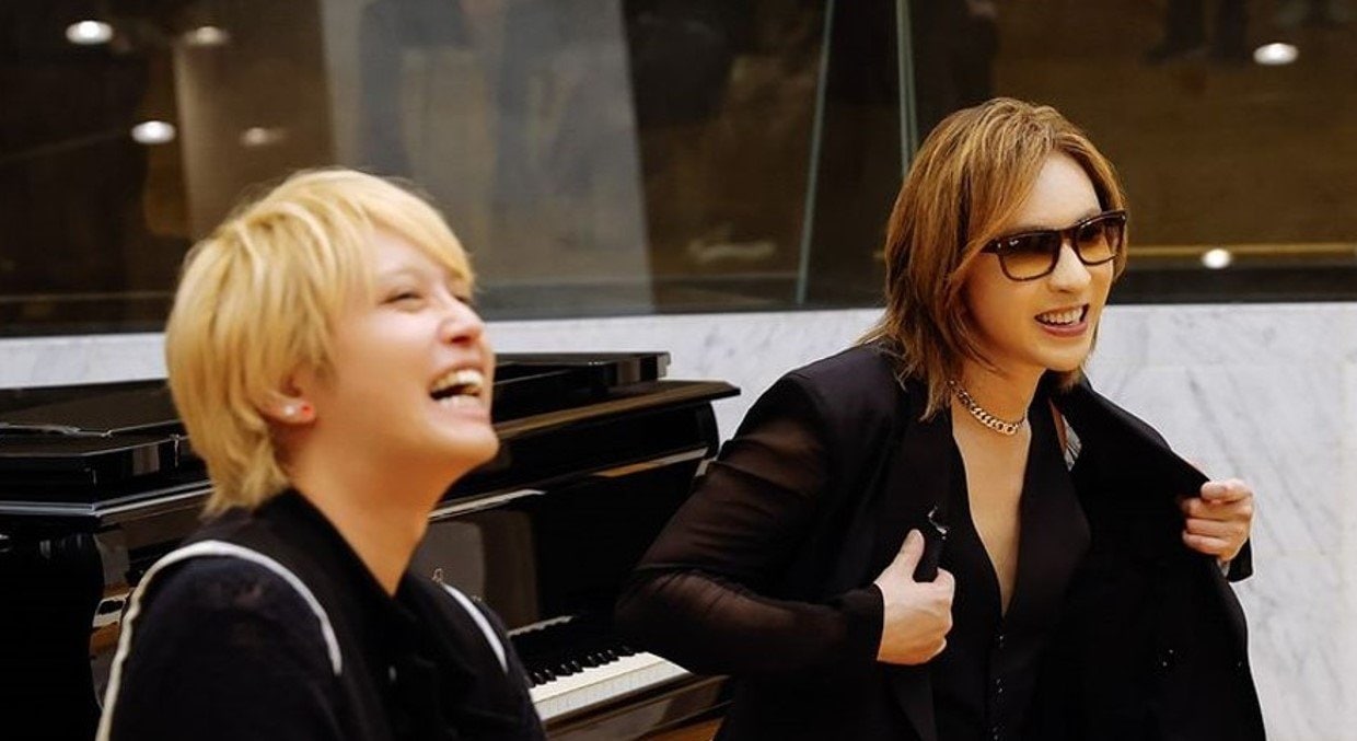 【YOSHIKI】 手越祐也さんと2ショット 「次はいつレコーディングしましょうか!♫」 8日に3度目の首の手術 ピアノ演奏写真をアップ | TBS NEWS DIG