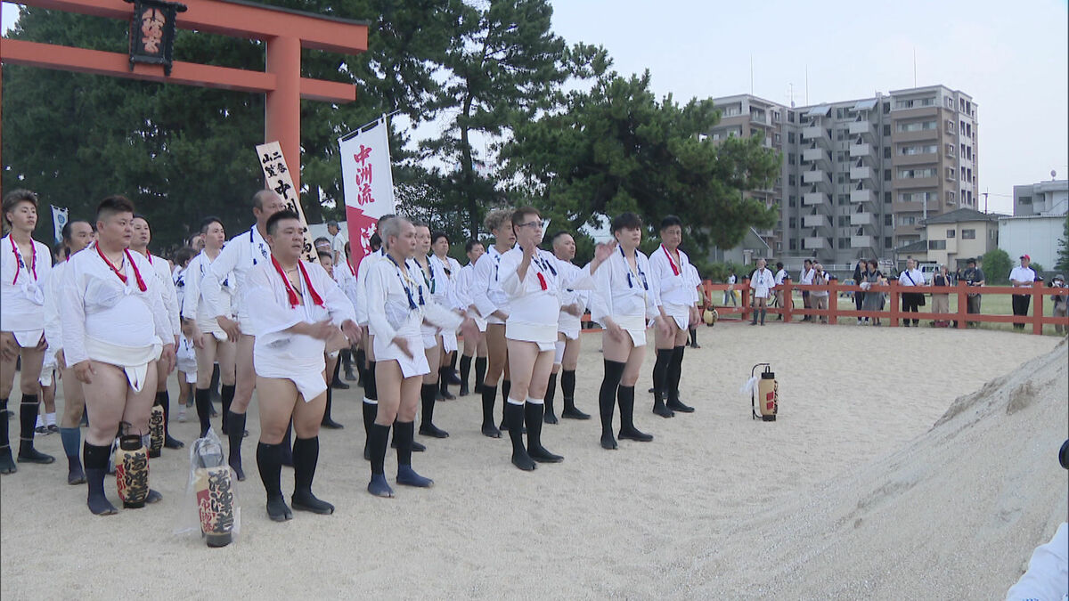 博多祇園山笠 祭りの安全を祈願する「お汐井取り」 | 福岡のニュース｜RKB NEWS｜RKB毎日放送 (1ページ)
