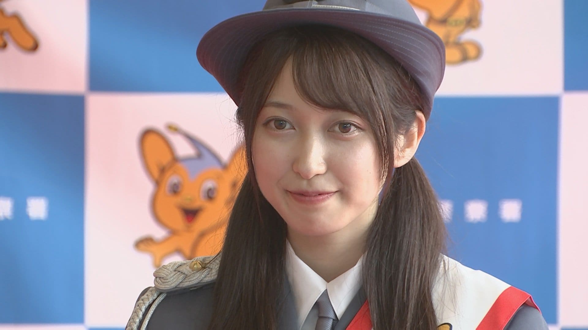 「自転車は車と同じ、ルールを守って便利に利用を」TBS佐々木舞音アナウンサーが赤坂警察署の一日署長 | TBS NEWS DIG