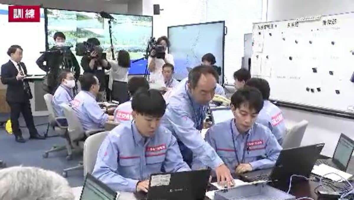 間もなく到来する梅雨の出水期「千曲川の水位上昇」を想定 堤防決壊時の対応などを確認 流域自治体の関係者らが参加して図上訓練 | TBS ...